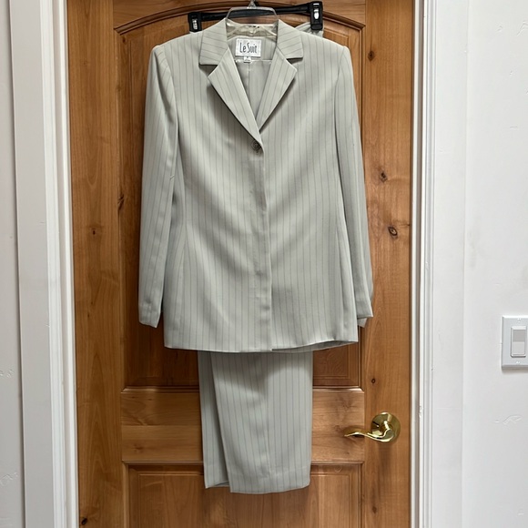 Le Suit | Pants & Jumpsuits | Le Suit Two Piece Fully Lined Pants Suit | Poshmark